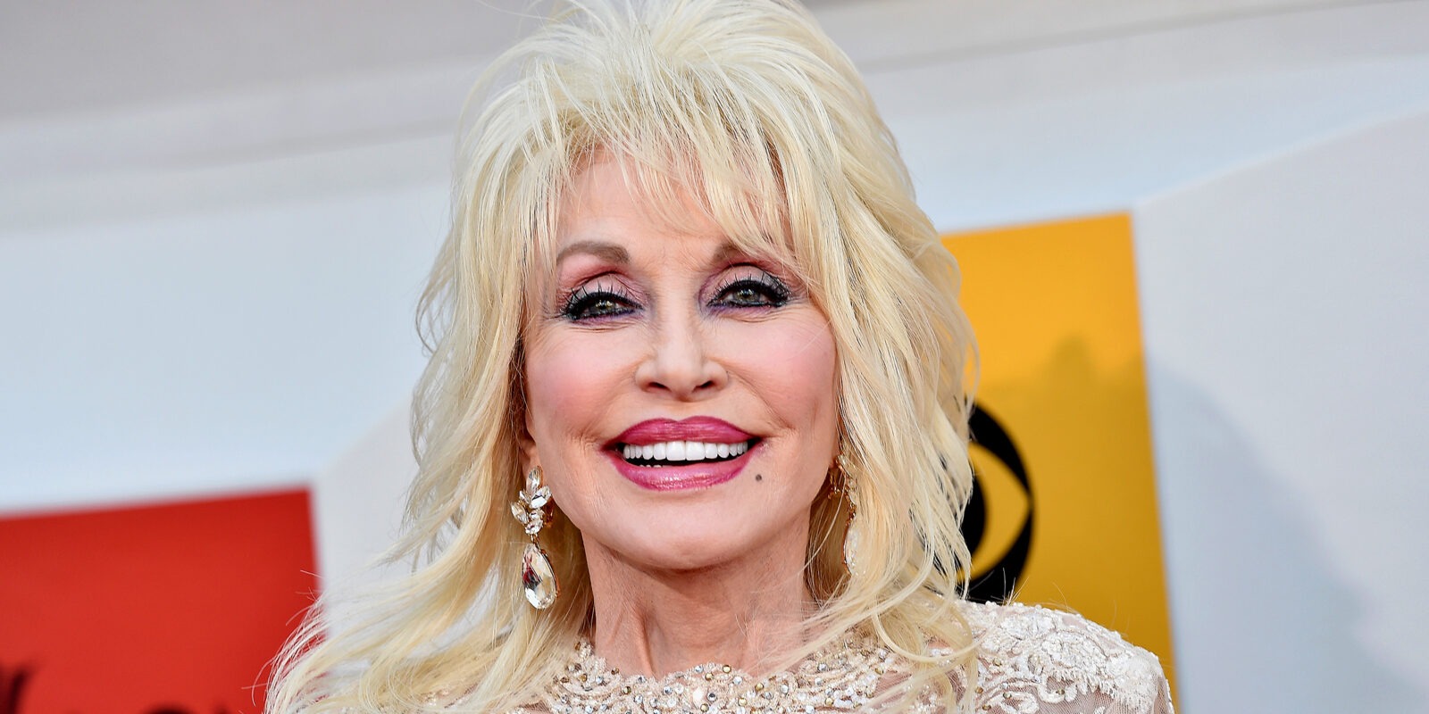 How Dolly Parton Would Look In Her 70s If She Never Underwent Plastic ...