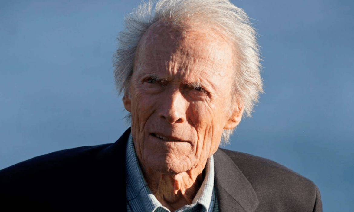 Clint Eastwood, 93, makes rare appearance, worrying fans with “so ...